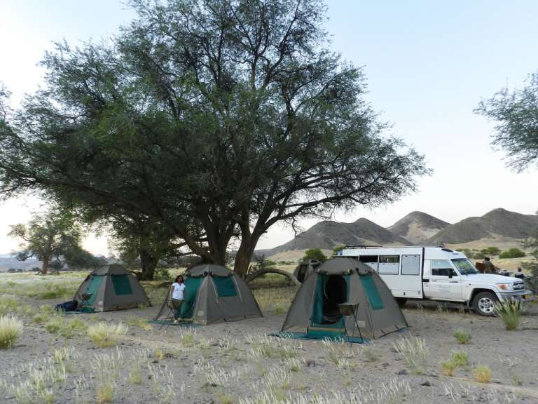 Campen in Namibias Norden: Safari ins Kaokoveld